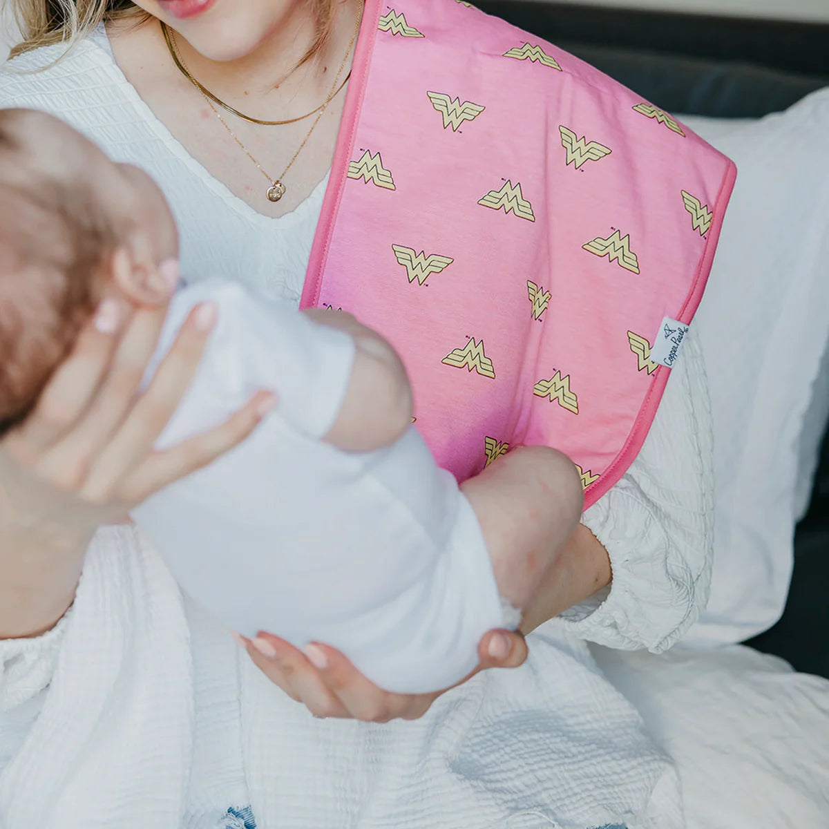 Wonder Woman Burp Cloth Set — Nature Baby Outfitter